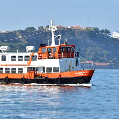 Lisbon ferries and ferry guide for tourists